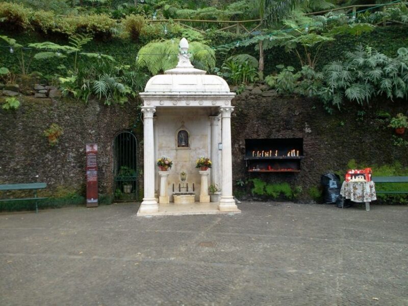 Madeira: Monte Sightseeing Tour & Toboggan Sled Ride - A Step-by-Step Tour Itinerary