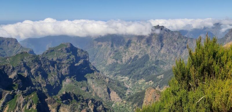 Madeira: Private Guided Achadas Teixeira - Pico Ruivo PR1.1 - Who Should Consider This Tour?