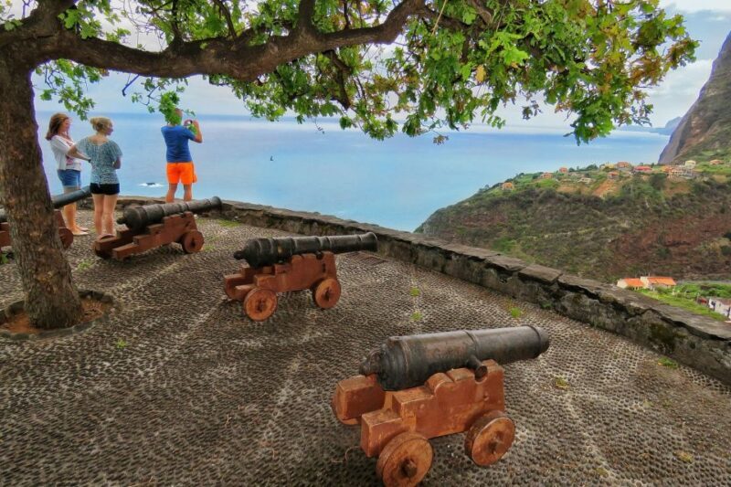 Madeira : Santana & Peaks full day tour by Open 4x4 - Key Points