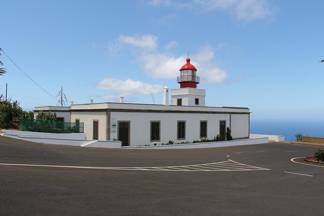 Madeira Southern Coast Tour from Funchal - Guides and Reviews