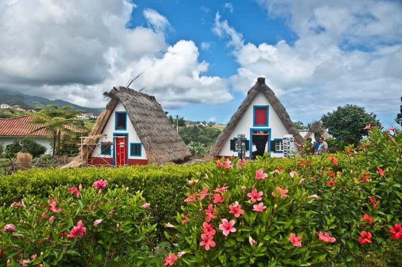 MADEIRA TOUR- SANTANA EAST TOUR STRAW THATCHED ROOFED HOUSES - Introduction