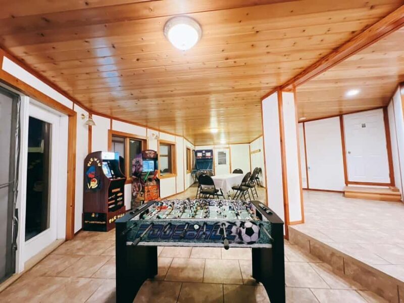 Madeline Lake: Aurora Lodge and Aurora Chasing Tour - FAQ