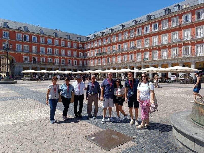 Madrid: 1.5-Hour City Highlights Guided Walking Tour - Practical Tips for Participants