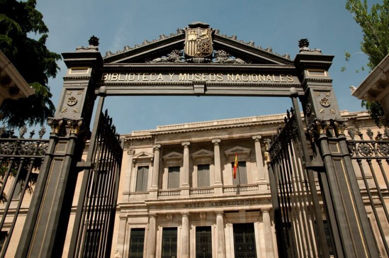 Madrid: Archaeological & Lázaro Museum E-Ticket & Audio Tour - Key Points