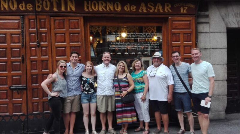 Madrid: Authentic Tapas Evening Tour with a side of History - An Authentic Night Out in Madrid: What to Expect