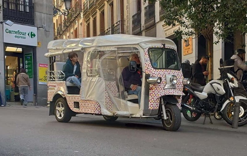 Madrid: City Tours - 6 seats private ecological tuk tuk - Who Will Love This Tour?