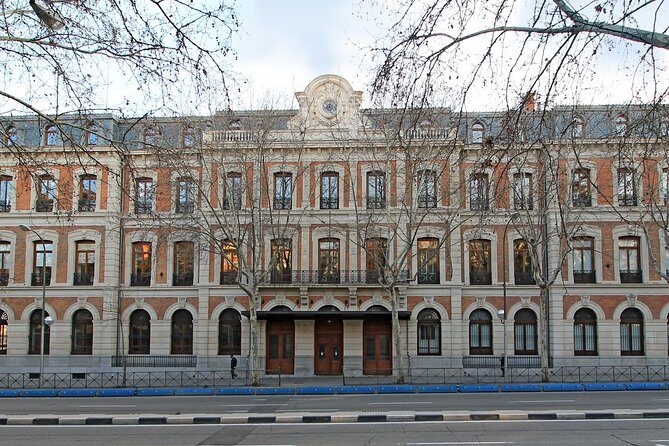 Madrid Customizable Private Tour with Hotel Pick up - Transportation & Logistics