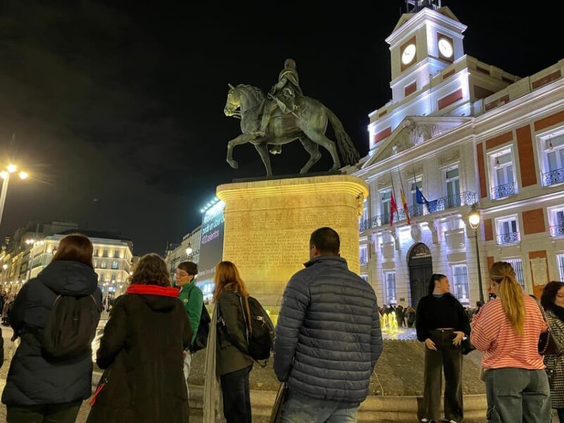 Madrid: Enchanted Evening Walking Tour in Spanish - The Bottom Line