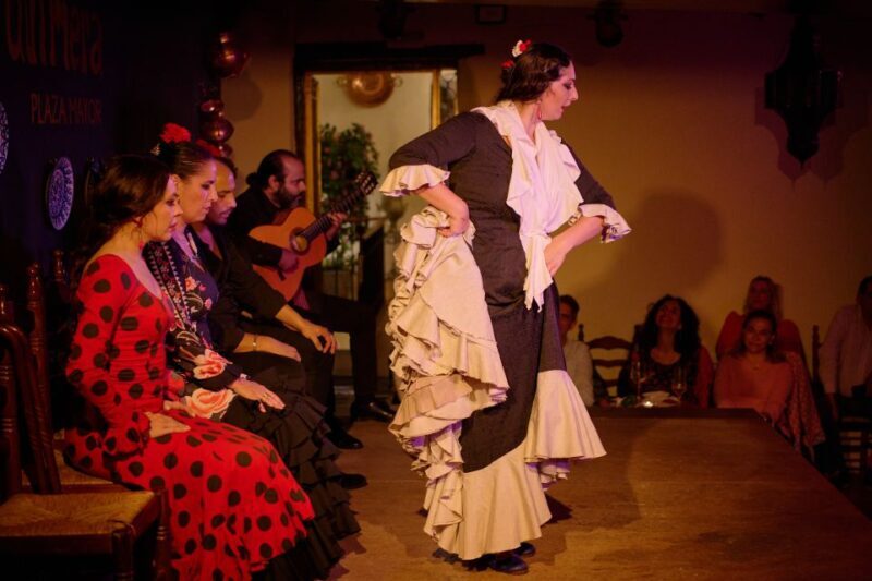 Madrid: Flamenco Show La Quimera with Drinks & Dinner Option - Practical Tips for Visiting
