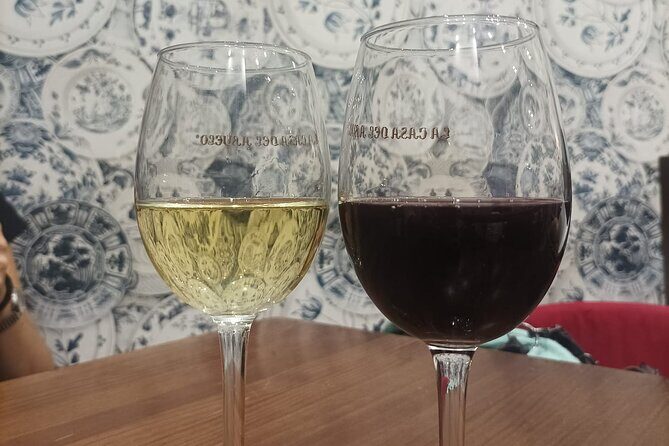 Madrid Food Tour: Tapas, Drinks and Delights with a Local - Authenticity and Overall Experience