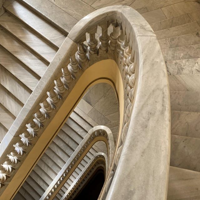 Madrid: Gran Vía Rooftops and Architecture Tour - FAQs