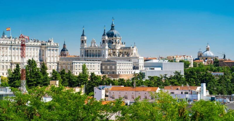 Madrid: Guided Highlights Walking Tour - A Detailed Look at the Tour