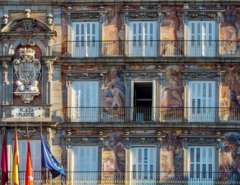 Madrid: Highlights of Madrid Walking Tour - Who Would Love This Tour?