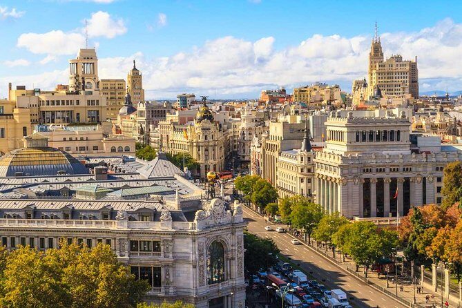 Madrid Highlights Private Walking Tour - Highlights and Iconic Landmarks
