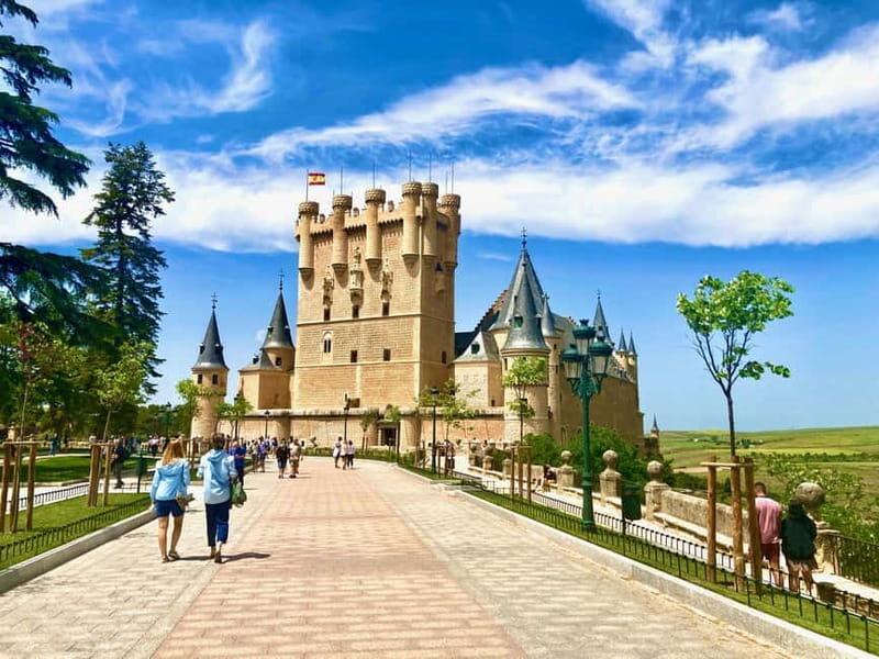 Madrid: Medieval journey in Segovia and Toledo - Analyzing the Value