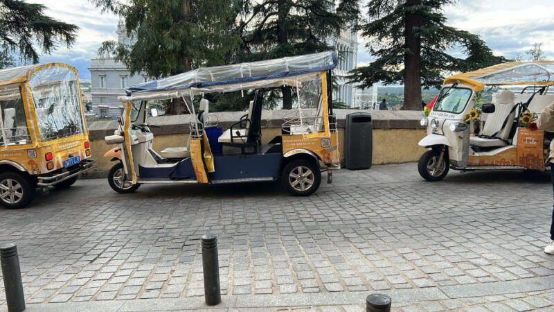 Madrid: Modern tour with Private guide in yellow tuk tuk - FAQ