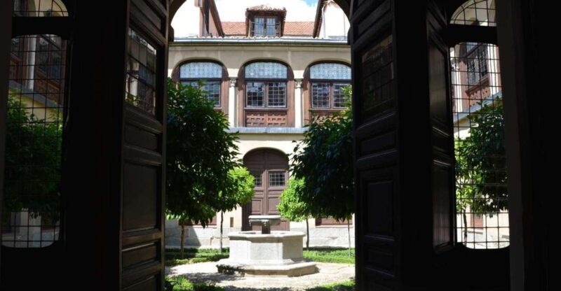 Madrid: Monastery of Descalzas Reales Tour with Tickets - Pricing and Value for Money