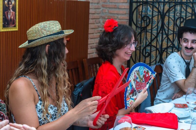 Madrid: Murder Mystery Dinner Experience - Key Points