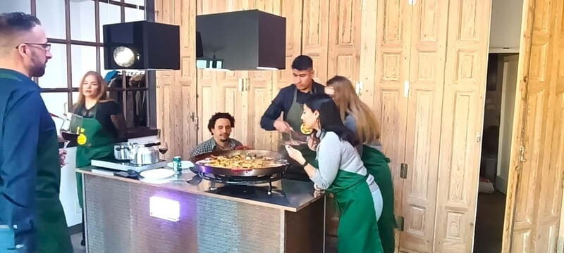 Madrid: Paella and Sangria Workshop with Tapas - What Makes This Tour Stand Out