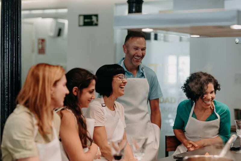 Madrid: Paella & Tapas Cooking Class and Market Visit - Key Points