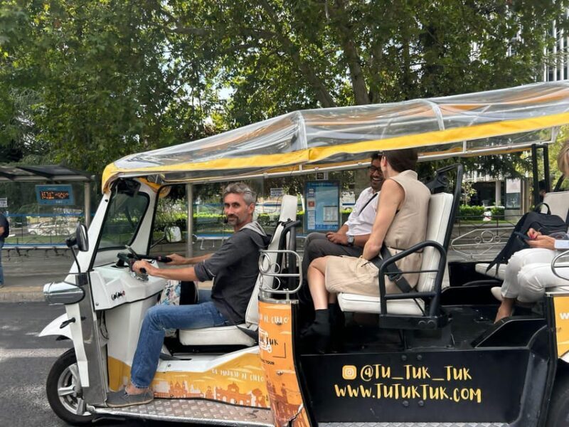 Madrid: Panoramic tour with Private guide in yellow Tuk Tuk - An In-Depth Look at the Tour