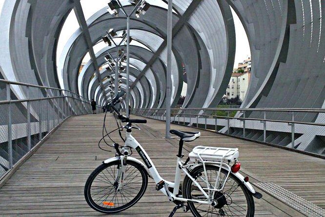 Madrid Parks Bike or e-bike Tour: Riverside & Casa de Campo - The Sum Up