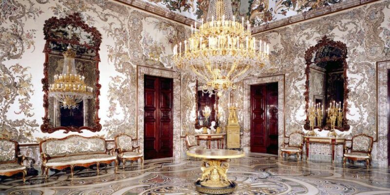 Madrid, Prado Museum & Royal Palace Private Tour - The Value of a Private Guide