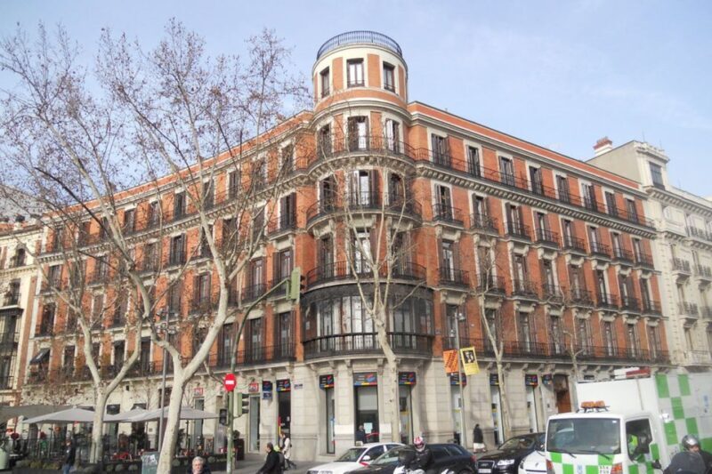Madrid: Private Custom City Tour with Driver and Guide - FAQ