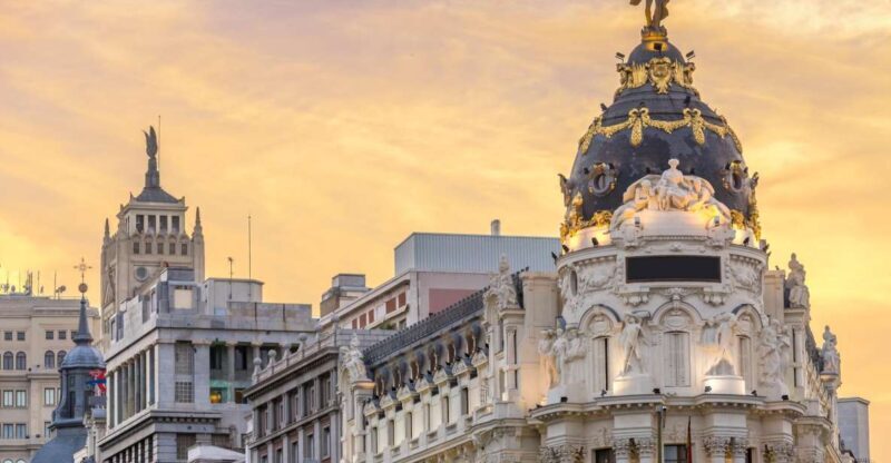 Madrid: Private Exclusive History Tour with a Local - Key Points