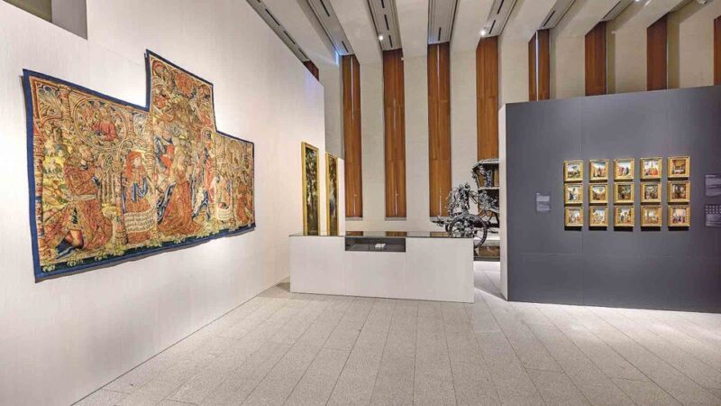 Madrid: Private guided tour of New Royal Collections Gallery - Key Points