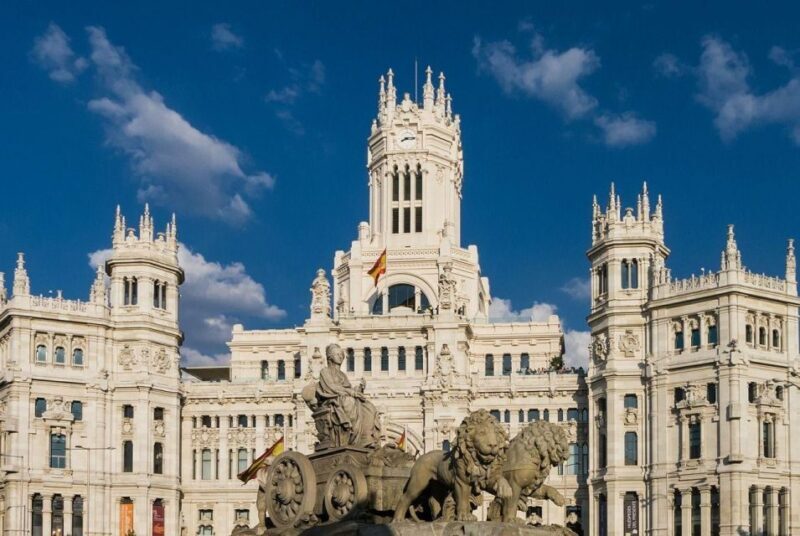 Madrid Private Guided Walking Tour - Key Points