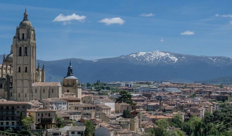 Madrid Private Guided Walking Tour - The Practical Side: Group Size, Cost, and Customization
