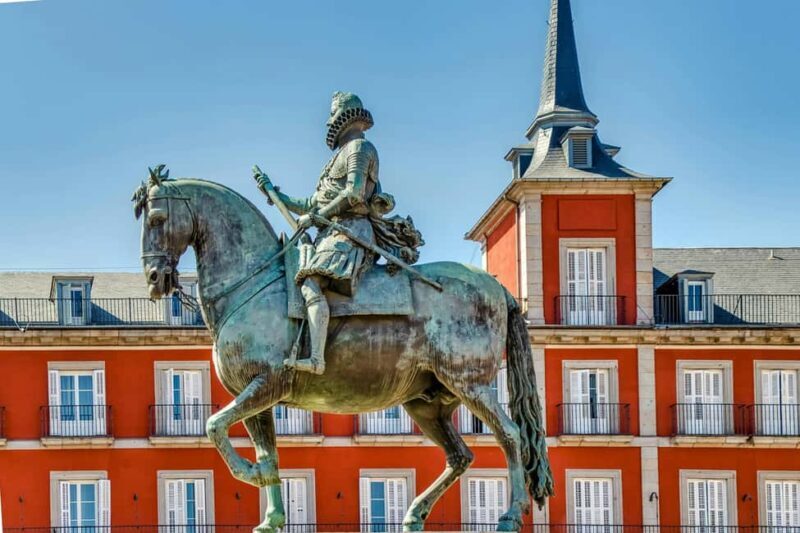 Madrid: Private Habsburgs Madrid Tour With Local Guide - Exploring Madrid with a Personal Touch