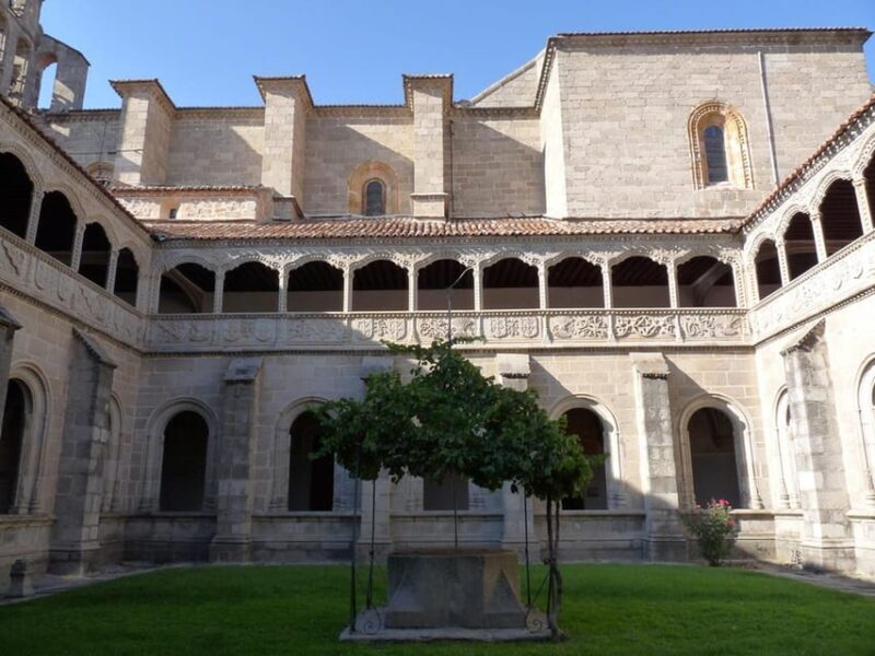 Madrid: Private Half-Day Trip to Ávila with Local Guide - FAQ
