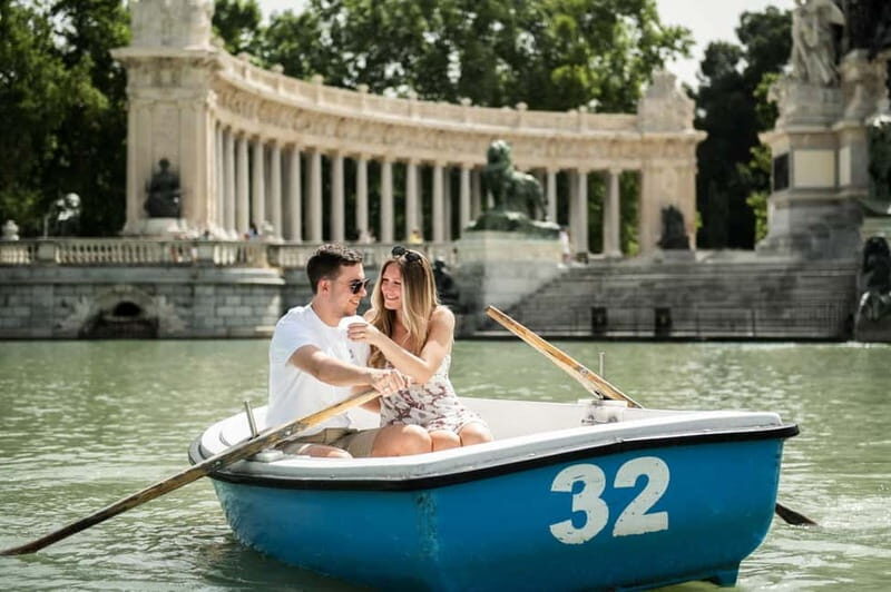 Madrid: Private Photo Shooting with Pro Photographer - Logistics and Pricing