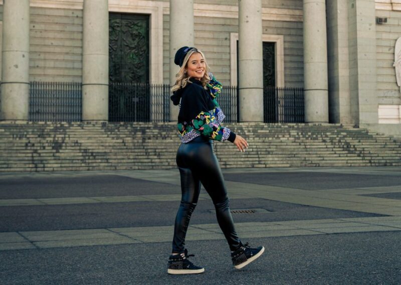 Madrid: Professional photoshoot at The Royal Palace - Is it Worth the Cost?