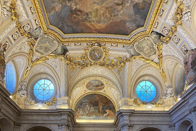 MADRID: Royal Palace and Prado Museum with transportation included - An In-Depth Look at the Tour Experience