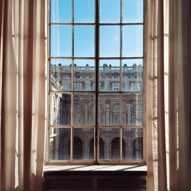 Madrid: Royal Palace Guided Shared Group Tour - Analyzing the Value