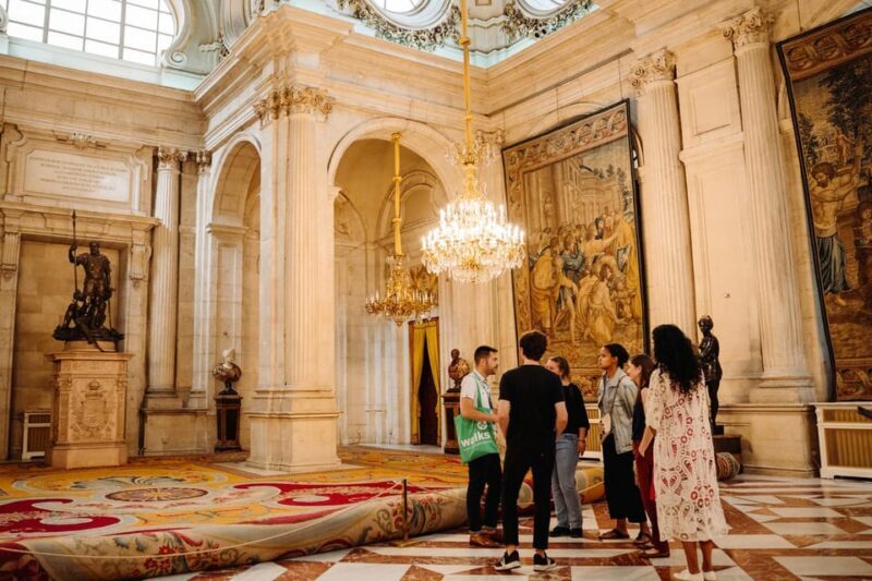 Madrid: Royal Palace, Prado Museum & Historic Center Tour - FAQs