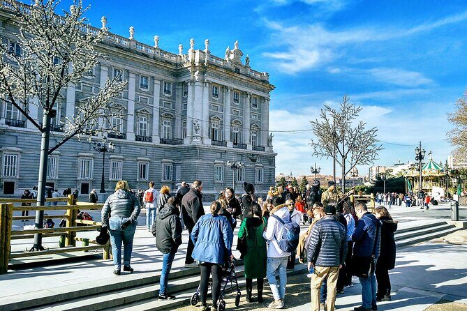 Madrid Royal Palace Professional Guided Tour with Skip the Line - The Highlights: What You’ll See and Learn
