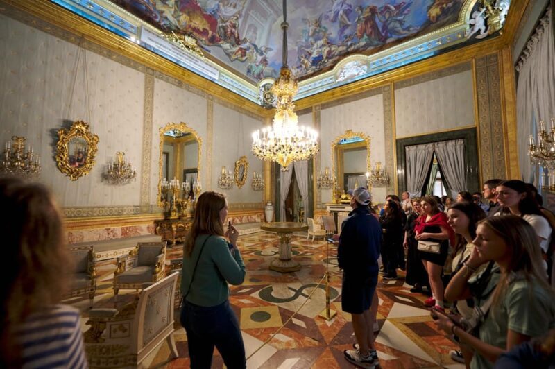 Madrid: Royal Palace Tour, Flamenco Show, & Tapas with Drink - Who Will Love This Tour?