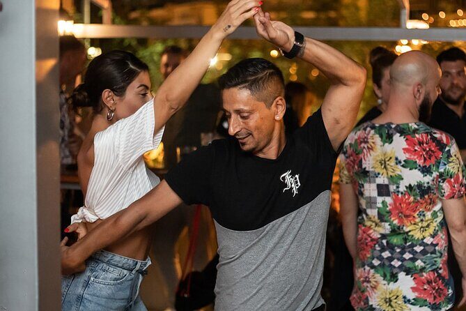 Madrid Salsa Lovers Dance Experience - What Is the Madrid Salsa Lovers Dance Experience?