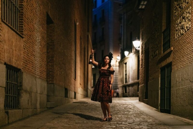 Madrid: Spanish Inquisition and Legends Evening Walking Tour - Who Will Enjoy This Tour?