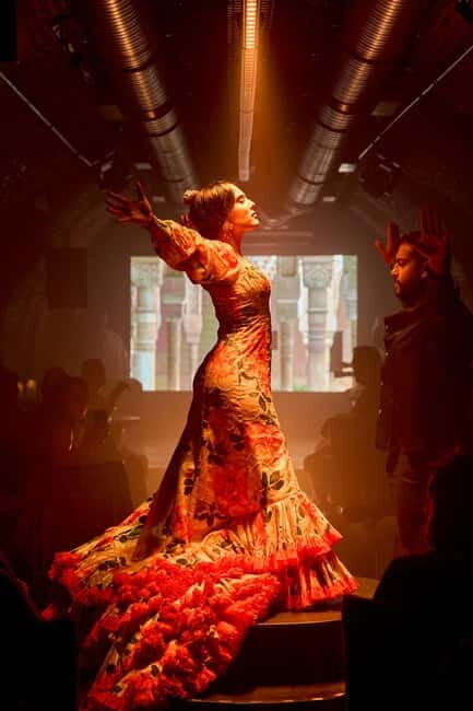 Madrid: the most impressive flamenco show at Tablao la Carmela! - Discovering Madrid’s Flamenco at Tablao la Carmela