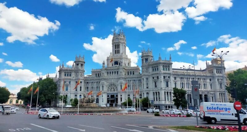 Madrid; Tour. Full Day City Walking Tour - FAQ
