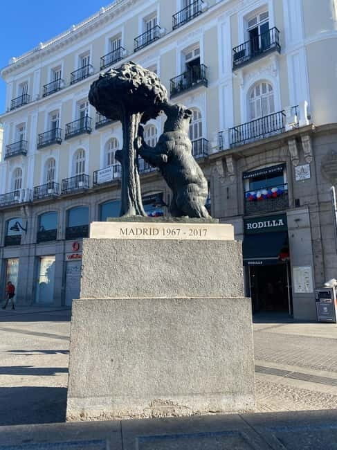 Madrid: walk through the Barrio de los Austrias with the option of visiting the Prado Museum - An In-Depth Look at the Tour Experience