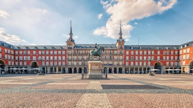 Madrid: Walking tour Barrio de las Letras and Madrid de los Austrias - The Sum Up