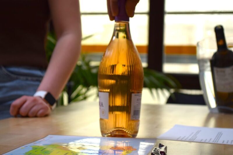 Madrid: Wine Tasting Experience with 4 Spanish Wines - Detailed Breakdown of the Experience
