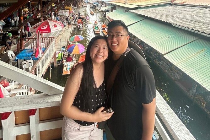 Maeklong Railway and Damnoen Saduak Market with Train Ride - Return Journey & Final Comforts