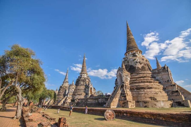 Maeklong Railway-Damnoen Saduak-Ayutthaya - A Practical Guide to the Tour